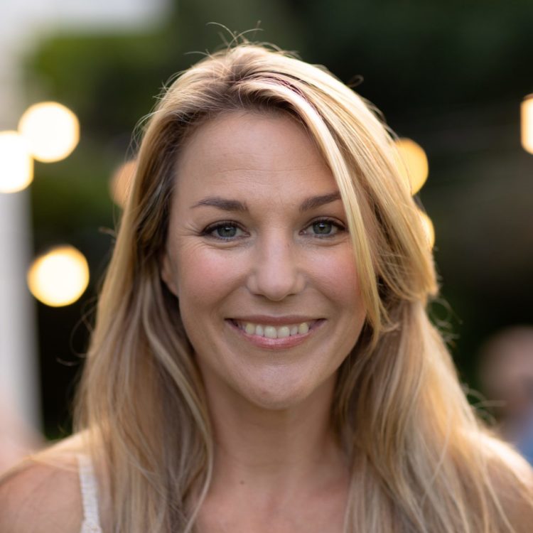 GOLDEN ANGEL’s – The Best of the Best